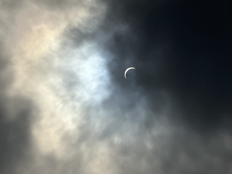 Eclipse seen from Maud, Texas - SkySpy Photos, Images, Video