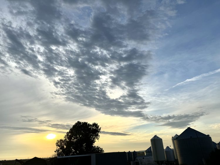 Monday Sunrise - SkySpy Photos, Images, Video