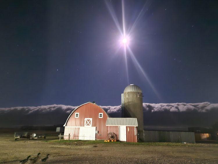 Southern moon - SkySpy Photos, Images, Video
