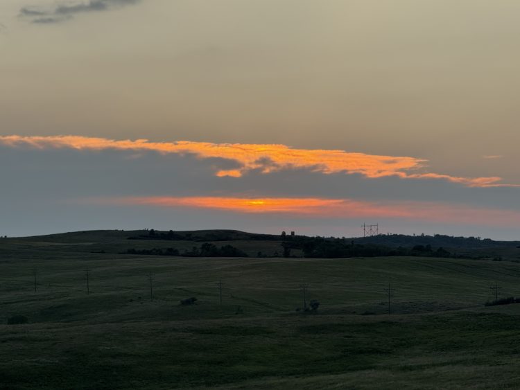 Monday Sunset - SkySpy Photos, Images, Video