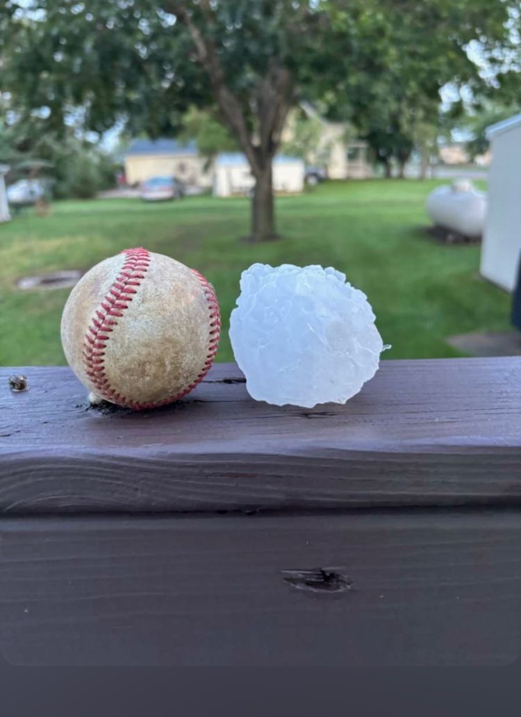 Baseball size hail in North central So Dak - SkySpy Photos, Images, Video