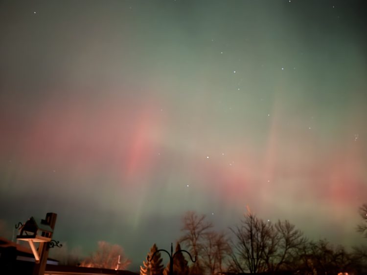 Northern lights in Harwood ND - SkySpy Photos, Images, Video